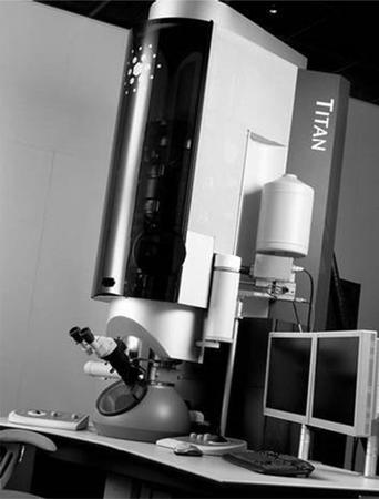 超高分辨球差校正透射电子显微镜（Titan TEM 200）